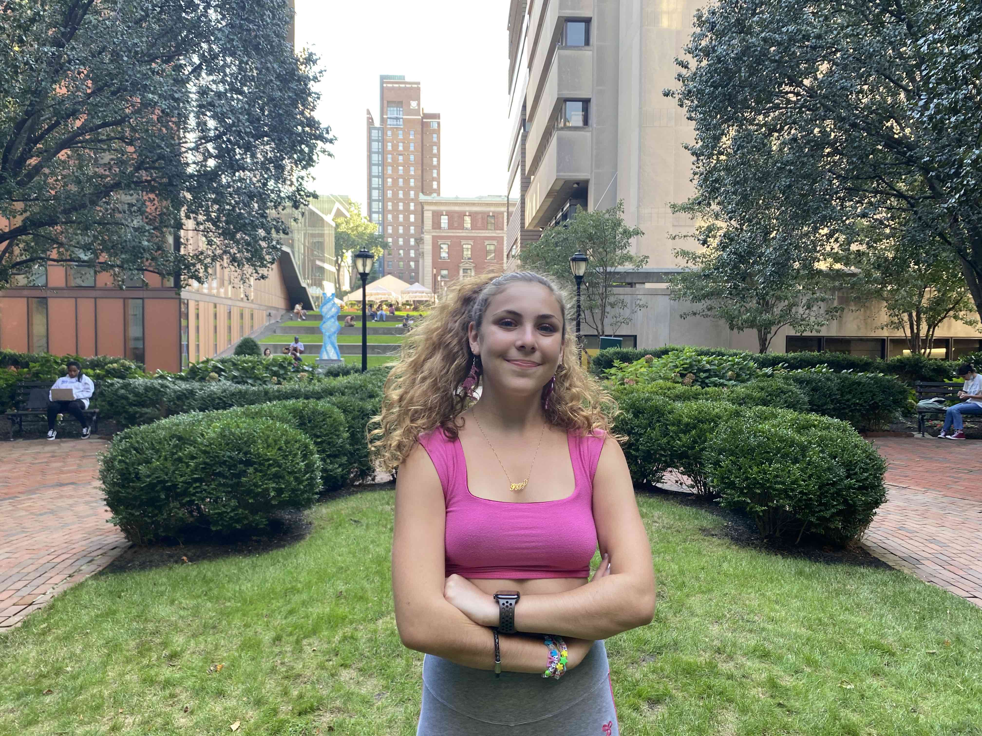 A Day in the Life of ... Sophomore Izzy Lapidus ’24 | Barnard College