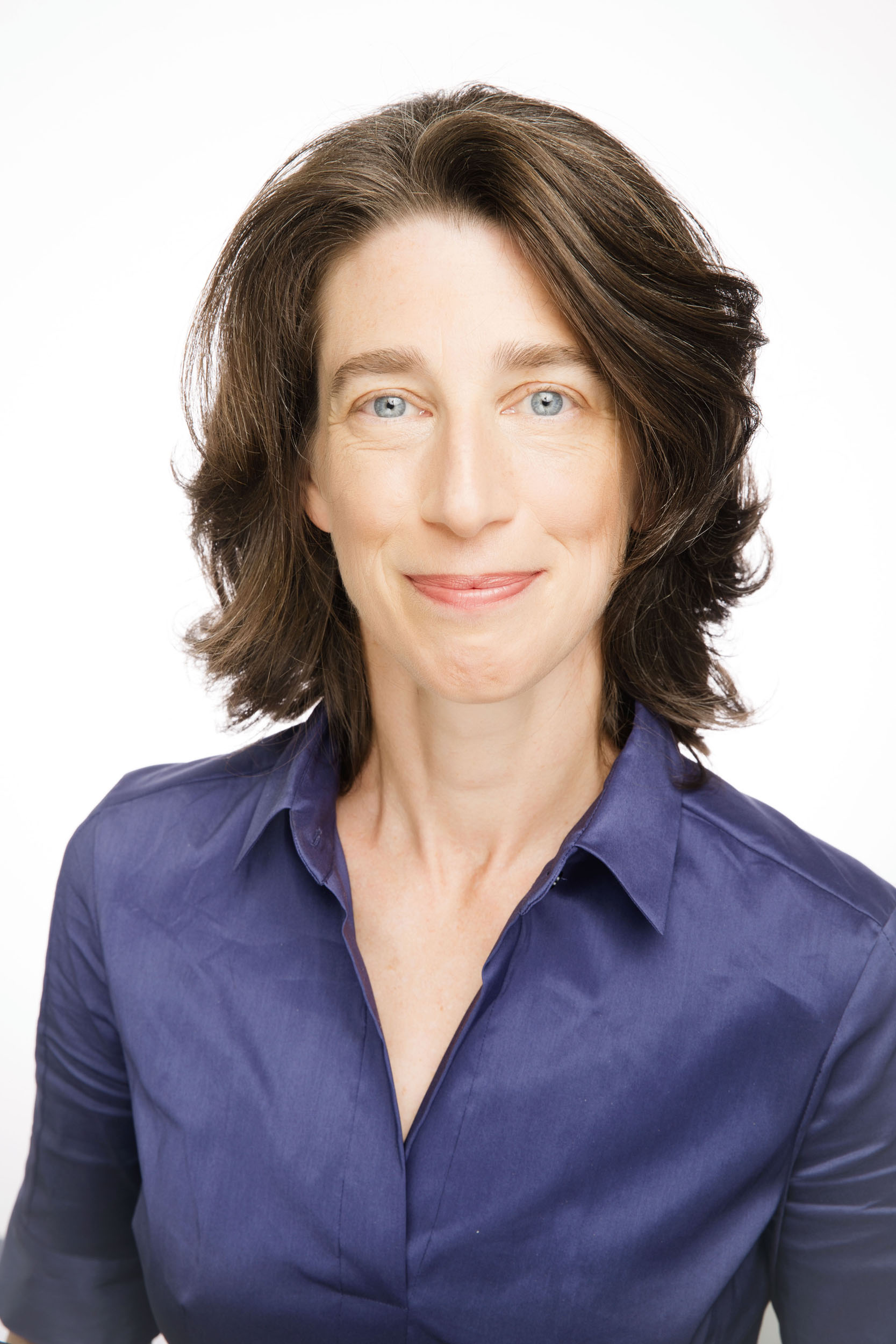 Prof. Alexandra Horowitz Takes a Closer Look at the "Stella Project ...