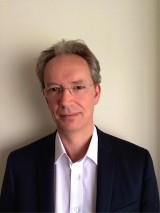 Prof. Peter Connor on Samuel Beckett's "Waiting for Godot" | Barnard ...